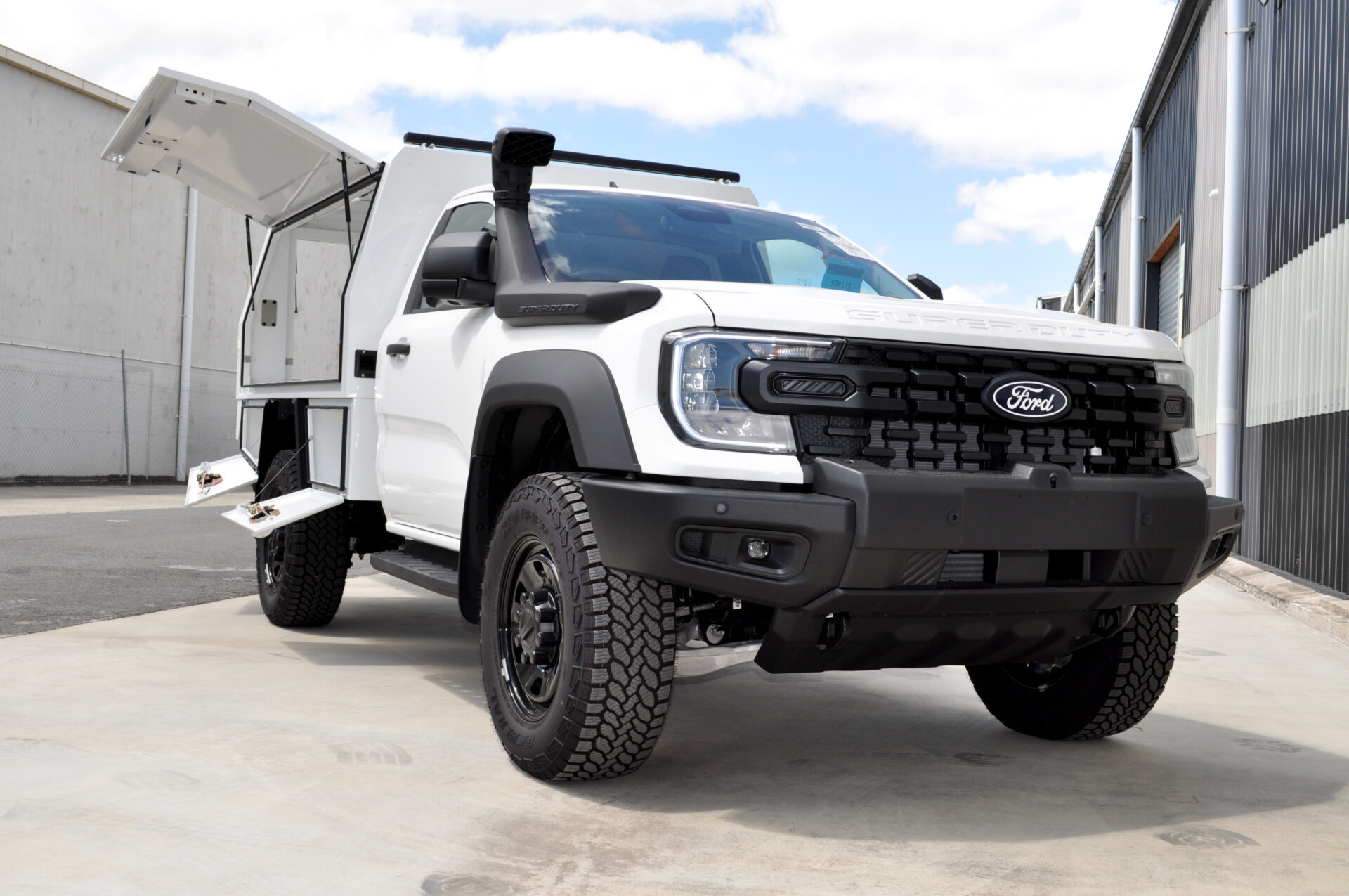Mick Neal Pty Ltd – Ford Ranger Super Duty Single Cab Fitout | RXI Group